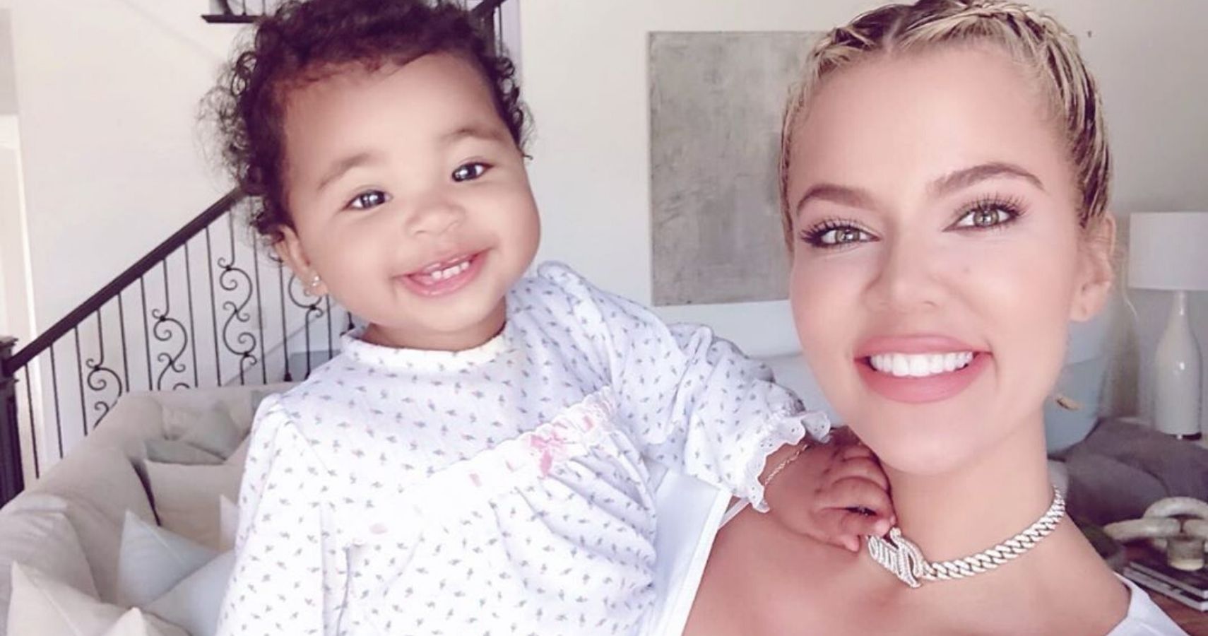 True Thompson Looks Adorable In Red Dress With Mom Khloe Kardashian On ...
