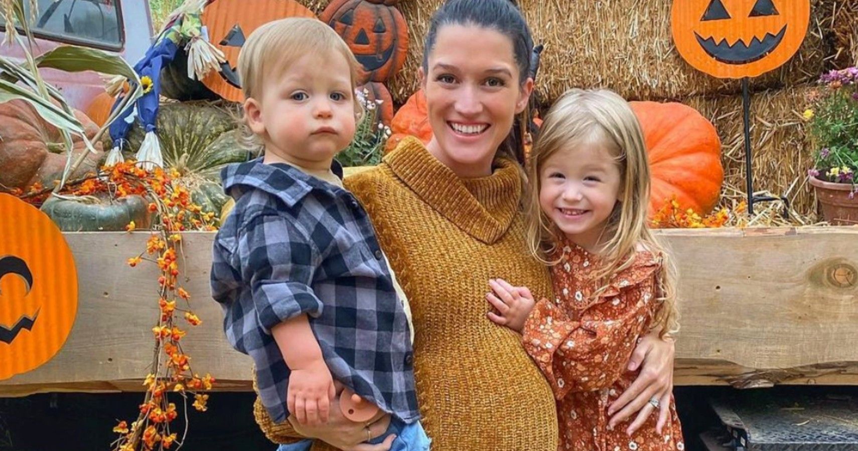 Jade Roper Tolbert Welcomes Baby No. 3: It's A Boy! | BabyGaga